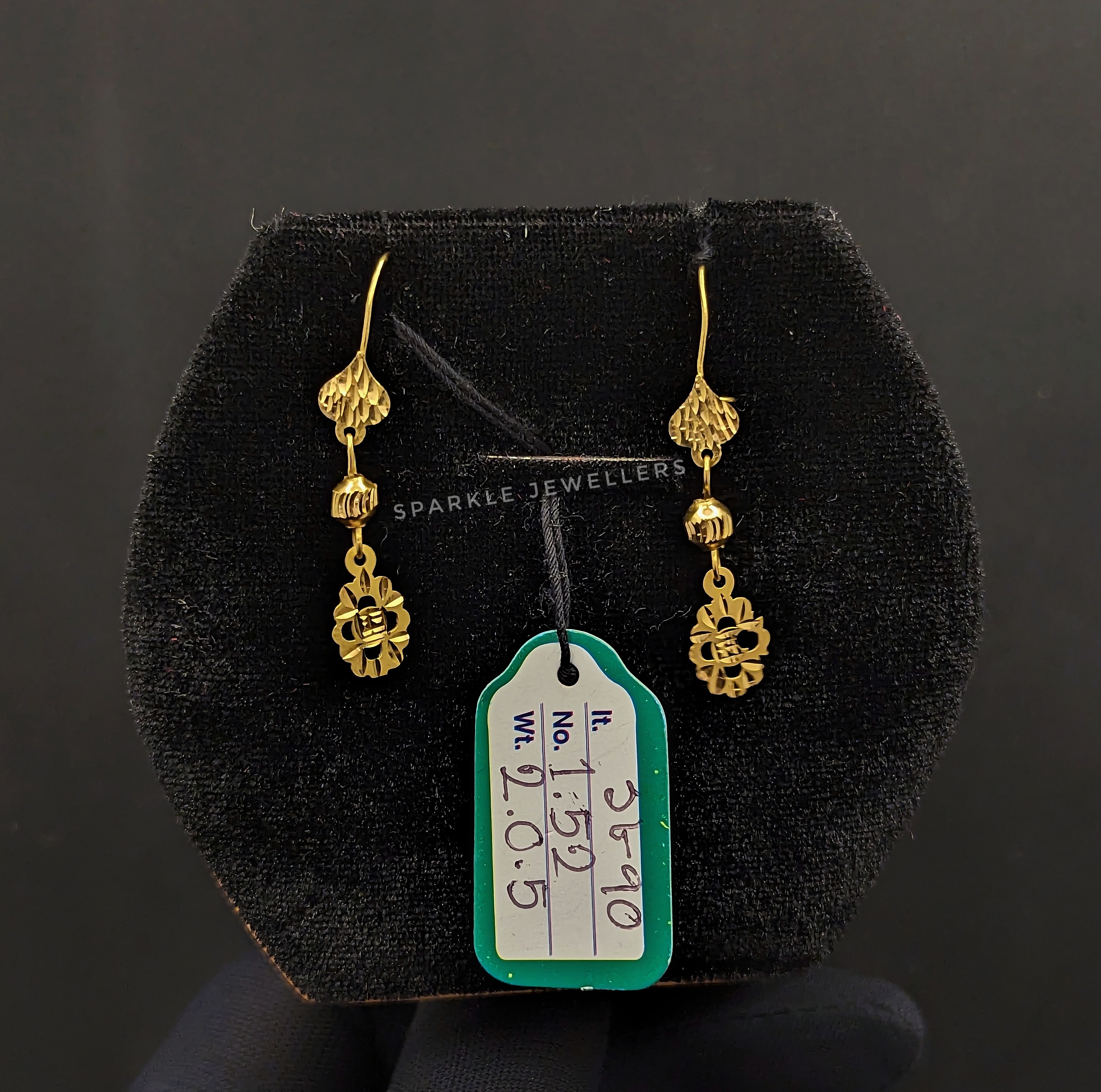 Regular Earrings | Sparkle Jewellers